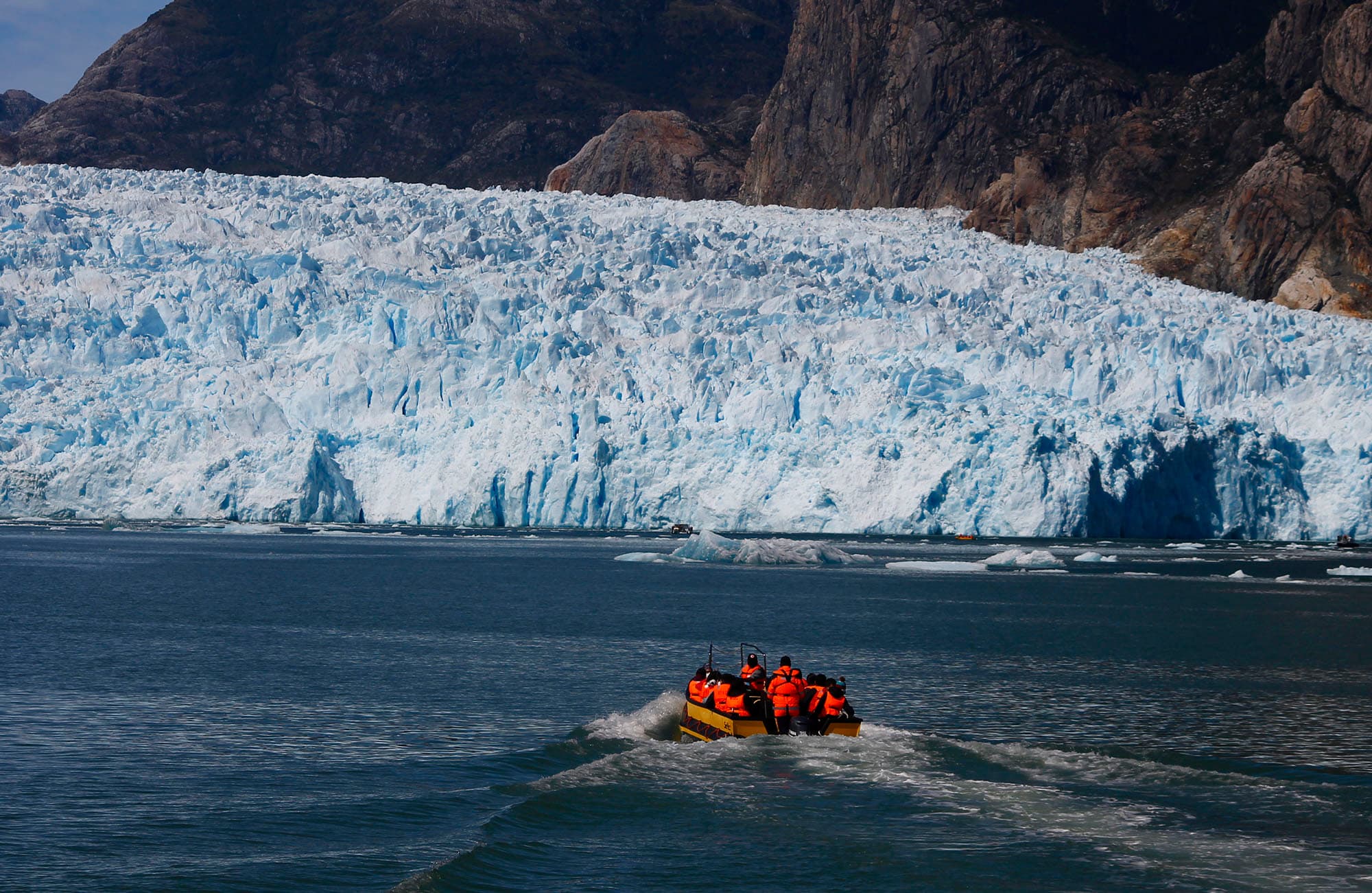 Navegación al Parque Nacional Laguna San Rafael – 100% Patagonia